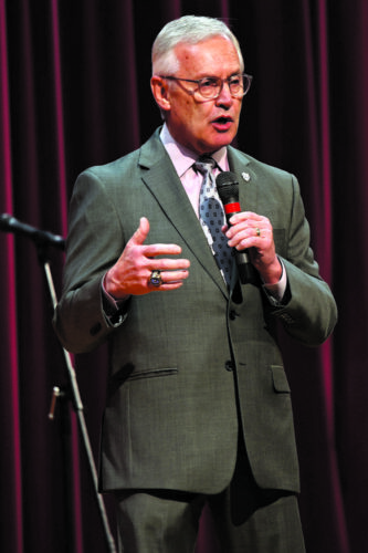 Tressel speaks to Liberty students | News, Sports, Jobs - Tribune Chronicle